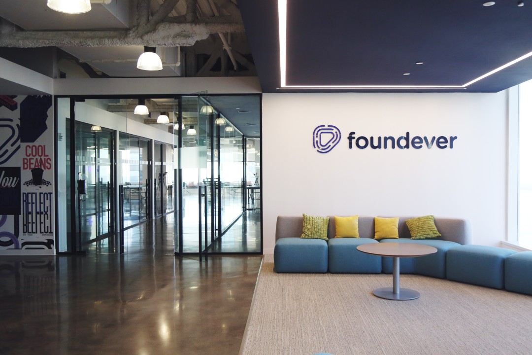 Foundever Is Hiring Customer Service Executive | Fresher / Experienced ...